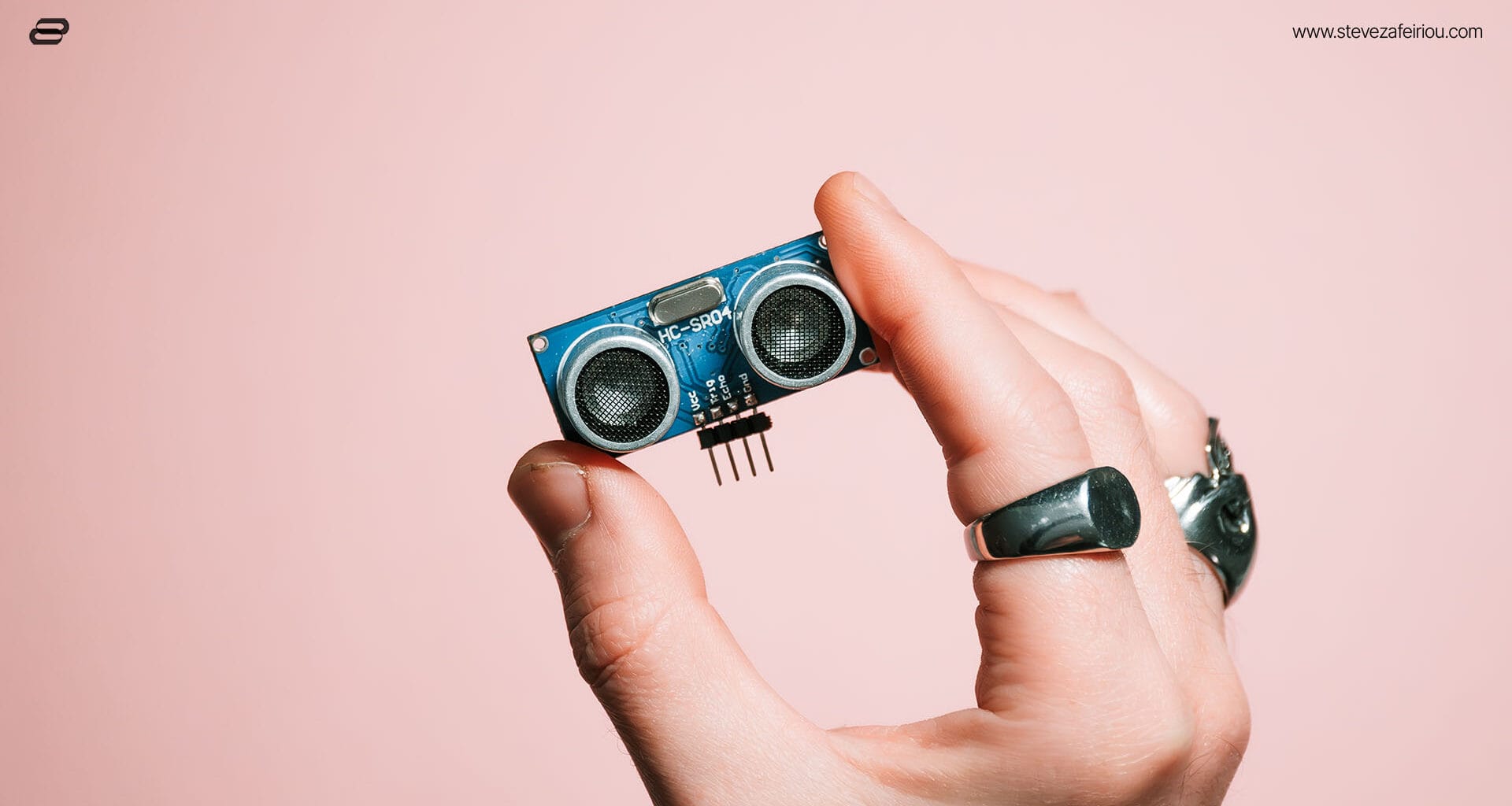 HC-SR04 Ultrasonic Sensor Setup: A Complete Guide to Applications ...